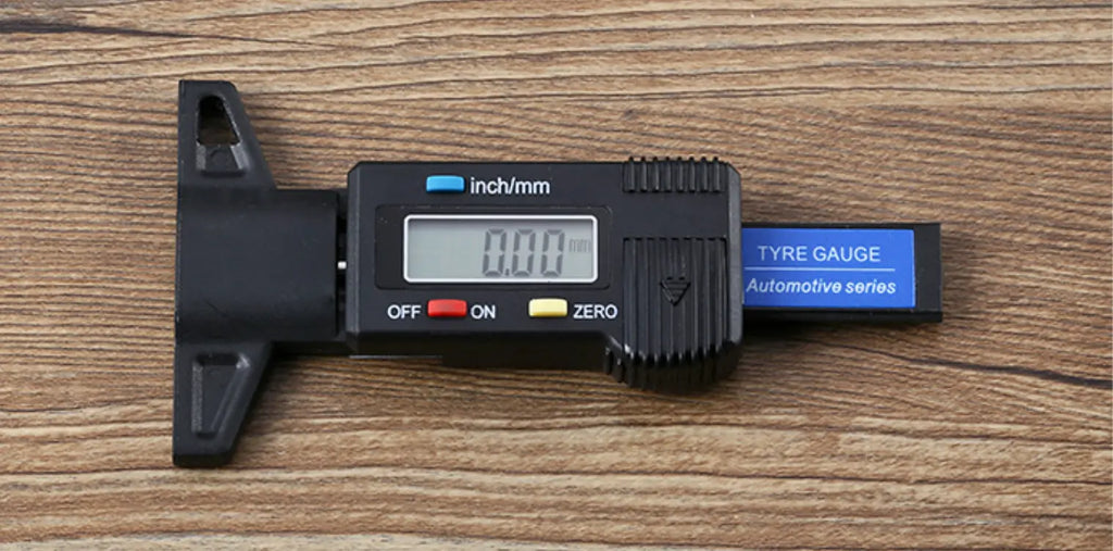 SYNTEK digital tread depth meter 0-25mm caliper gauge - FairTools SYNTEK digital tread depth meter 0-25mm caliper gauge - FairTools